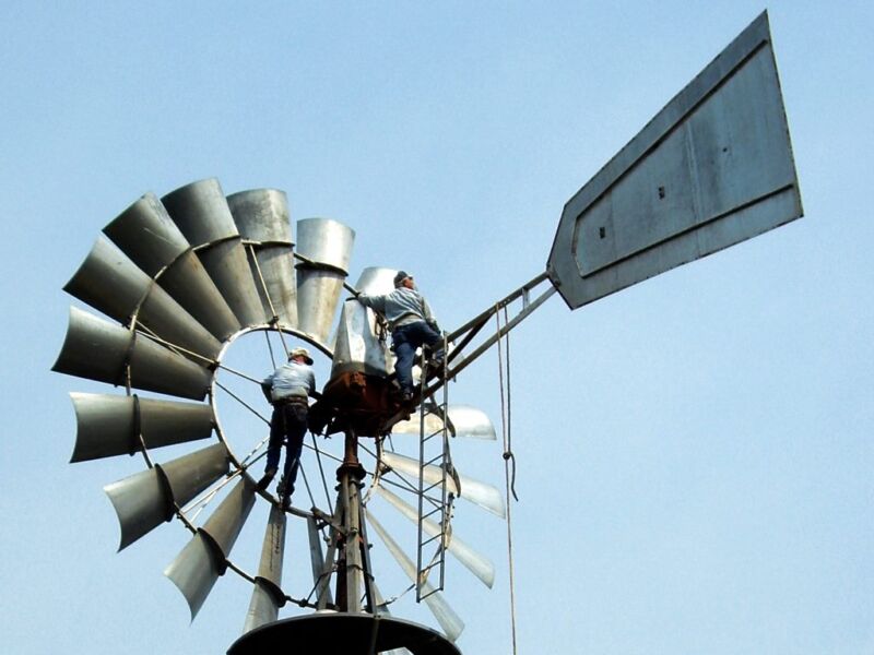 20 Foot Aermotor Windmill | Rock Ridge Windmills